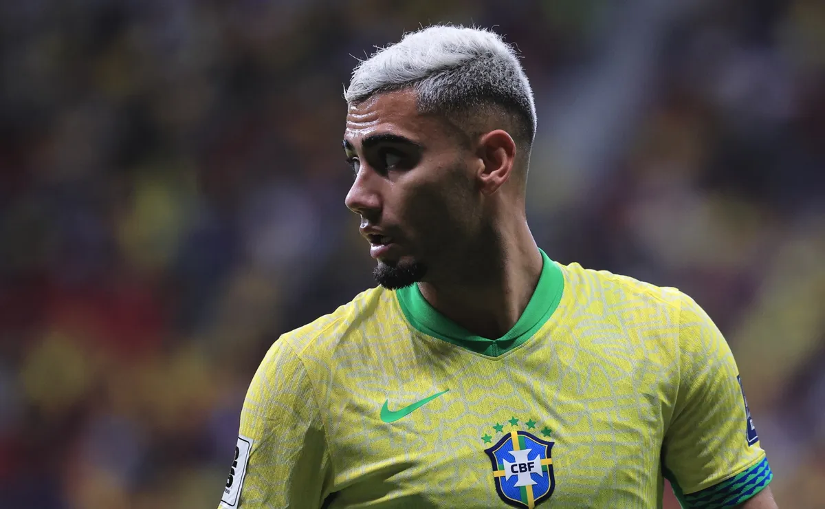 Palmeiras oficializa Andreas Pereira e Abel Ferreira elogia contratação