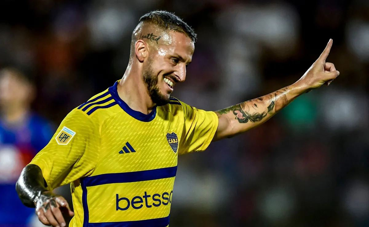 Internacional observa Dario Benedetto após saída do Newell’s