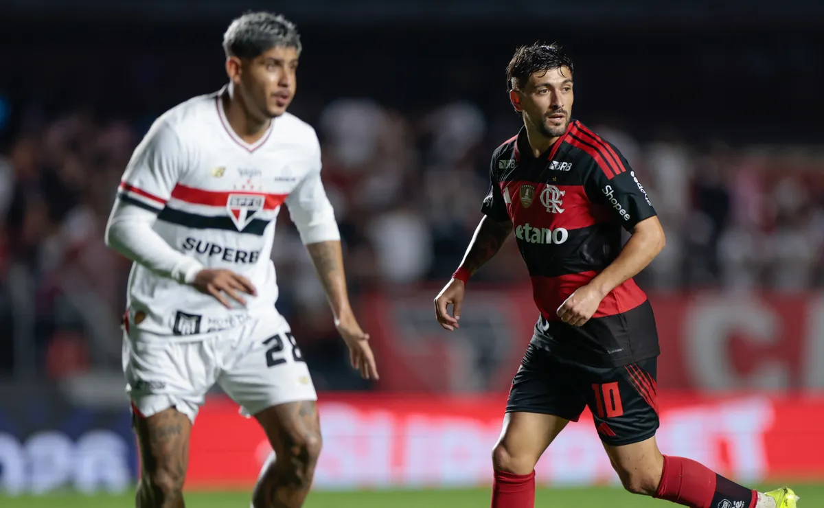 São Paulo x Flamengo: CBF divulga áudio do VAR no lance sobre Arrascaeta