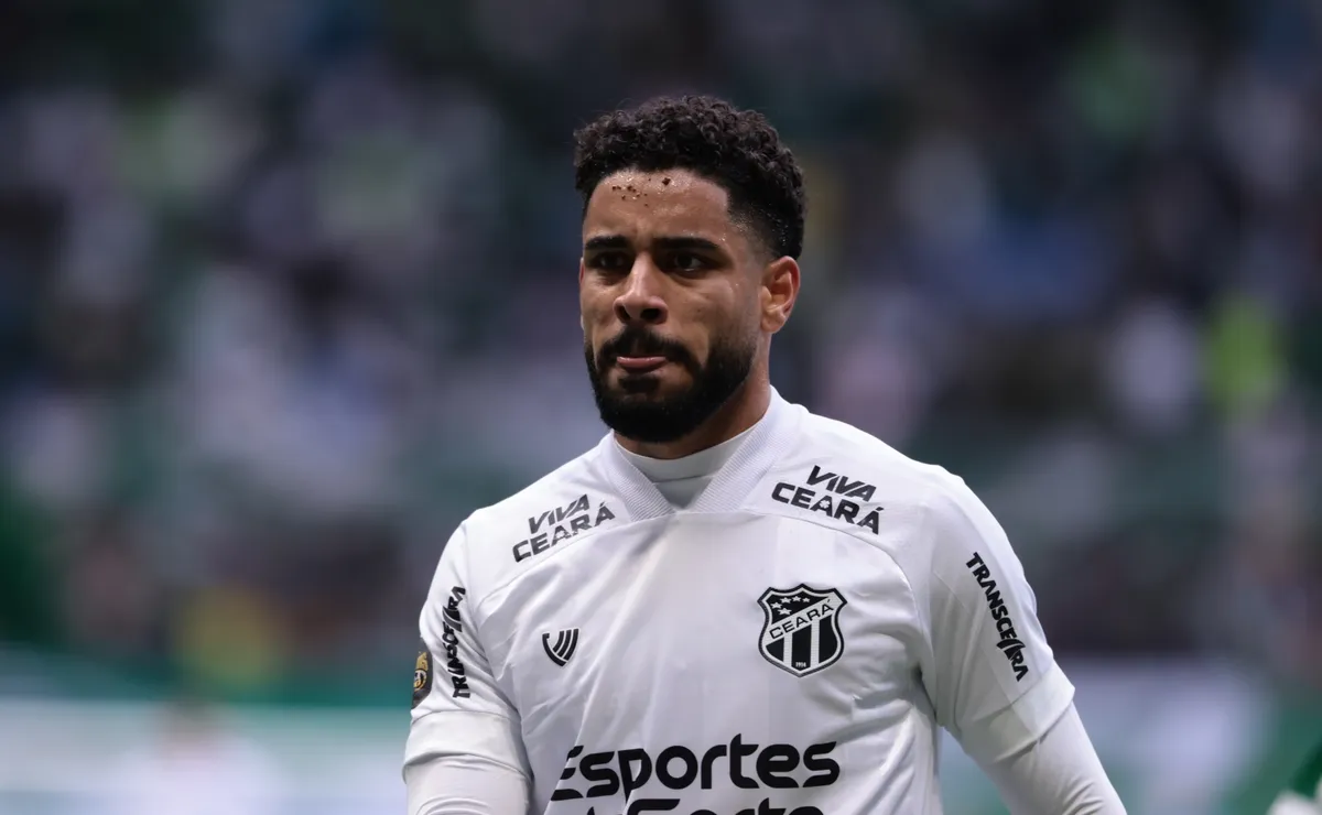 Matheus Bahia se despede do Bahia rumo ao Internacional