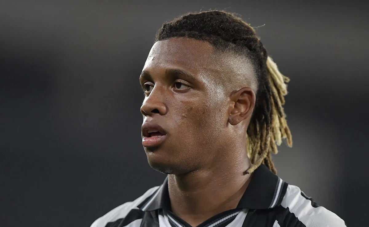 PVC crava Danilo, do Botafogo, na lista final da Seleção Brasileira ...