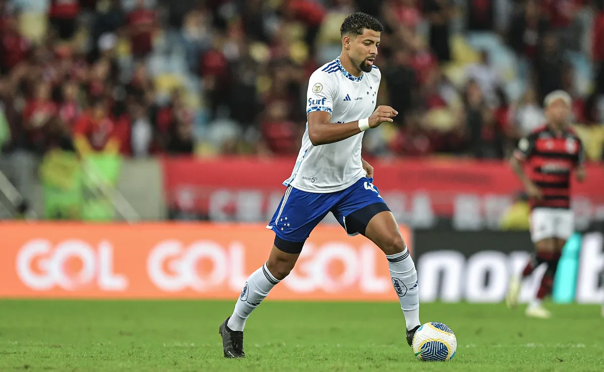 João Marcelo agrada Artur Jorge e deve ganhar espaço no Cruzeiro