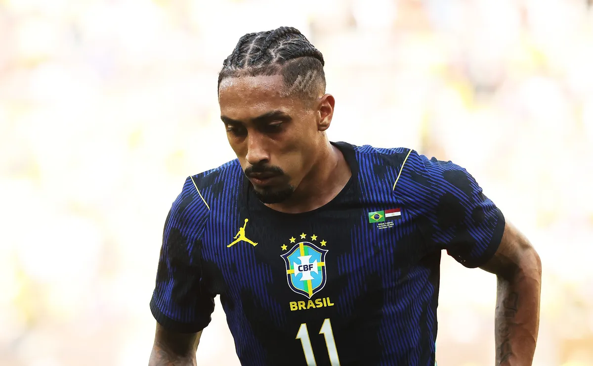 Antes da Copa, Raphinha está na mira do Al Hilal e do Al Nassr