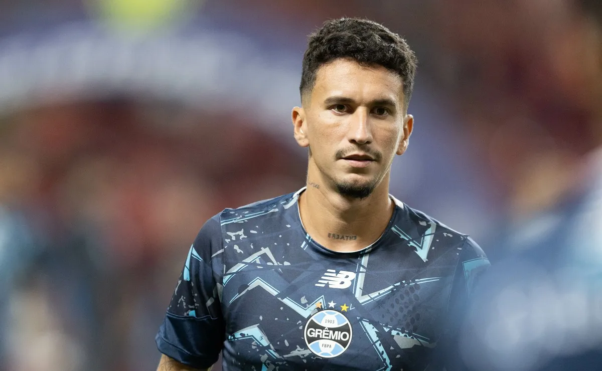 Dodi quer ficar no Grêmio e deve recusar investida da Chapecoense