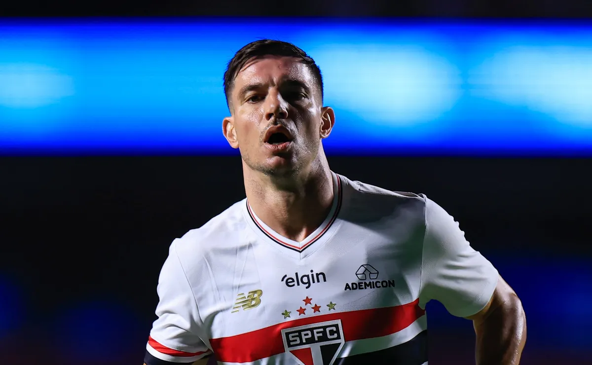 Cédric perde espaço e São Paulo não descarta ouvir ofertas