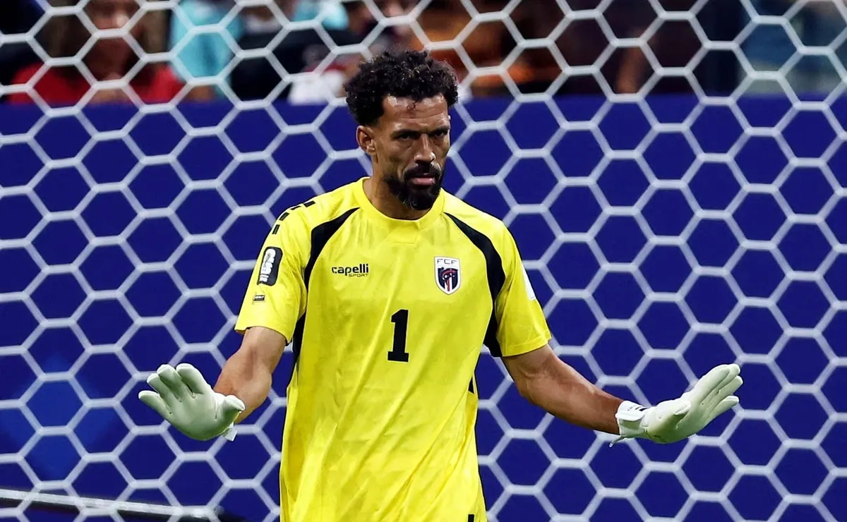 Vozinha, goleiro de Cabo Verde, revela drama da mãe na Copa do Mundo